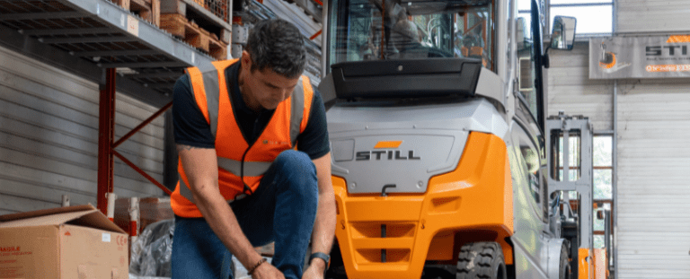 Forklift Monitoring Systems: Improving Safety and Efficiency - Blaxtair
